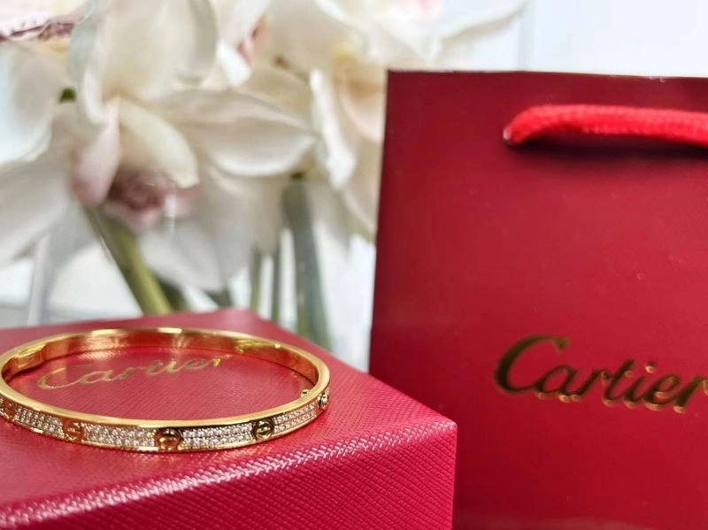 Official Cartier Bracelets