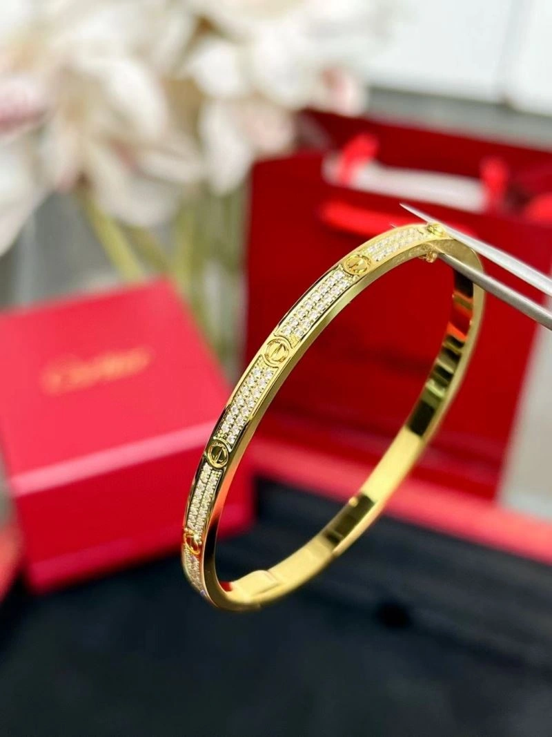 Official Cartier Bracelets