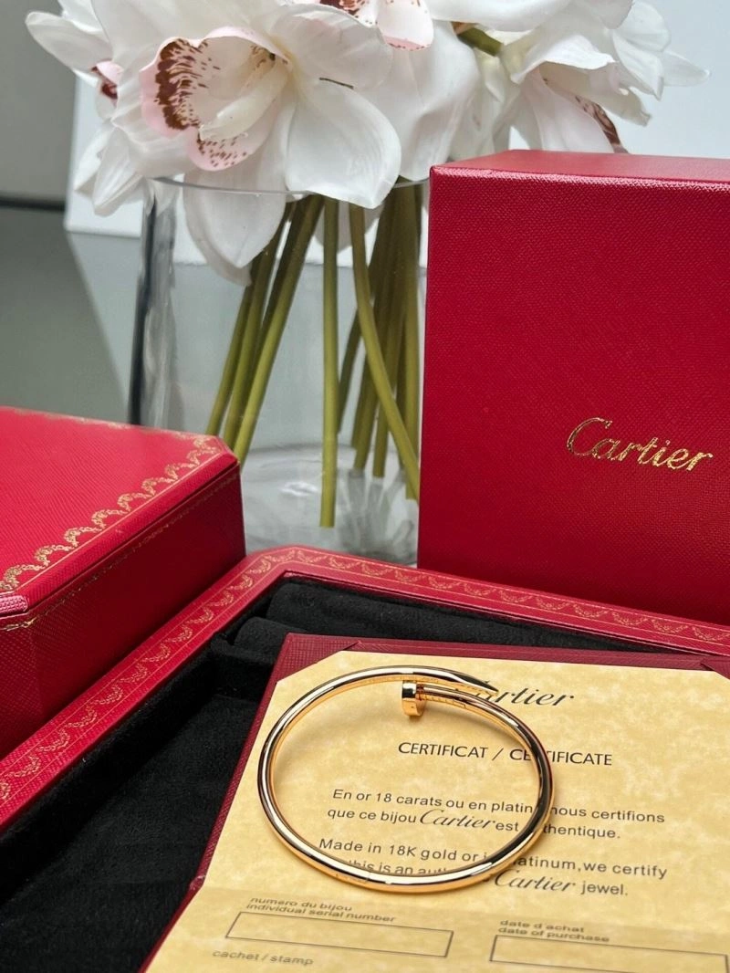 High accuracy Cartier Bracelets