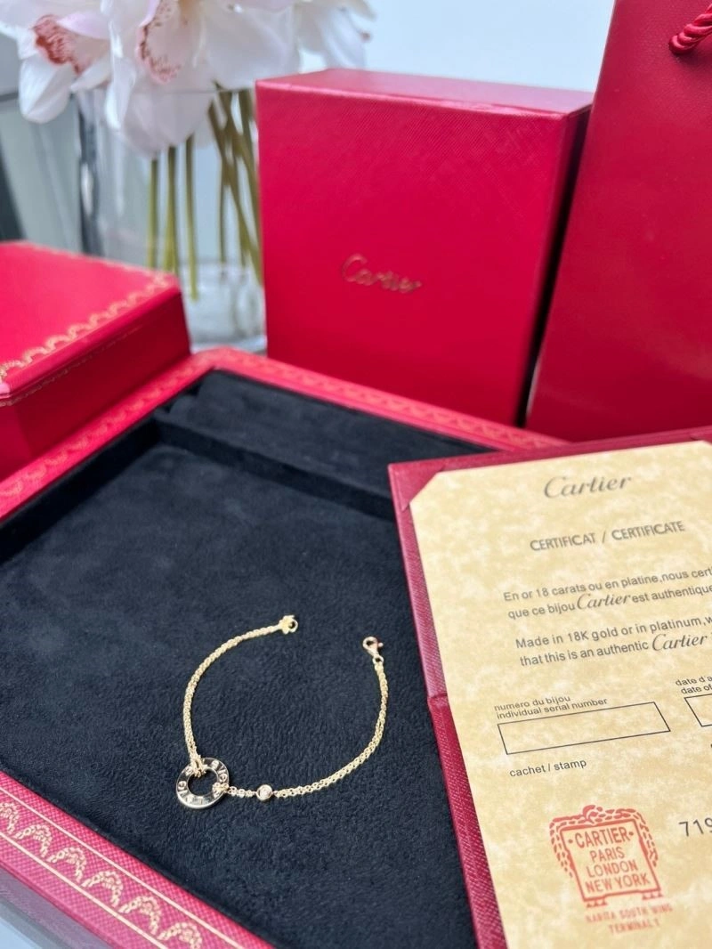 Top match Cartier Bracelets