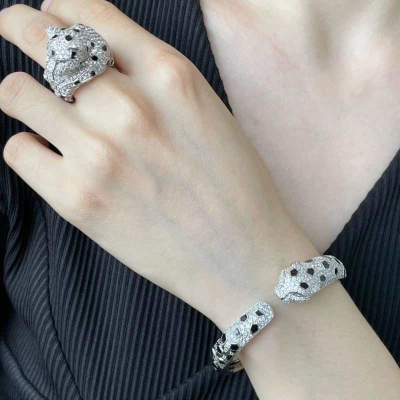 Discounted Cartier Bracelets