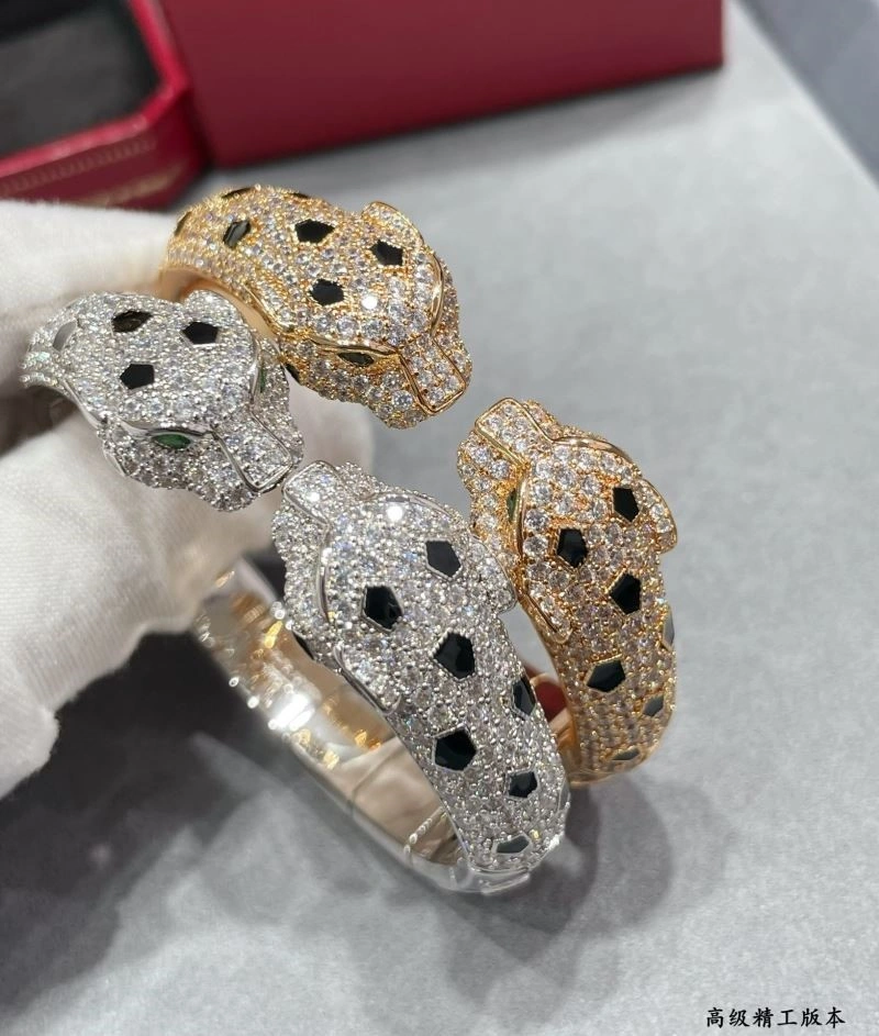 Low-cost Cartier Bracelets