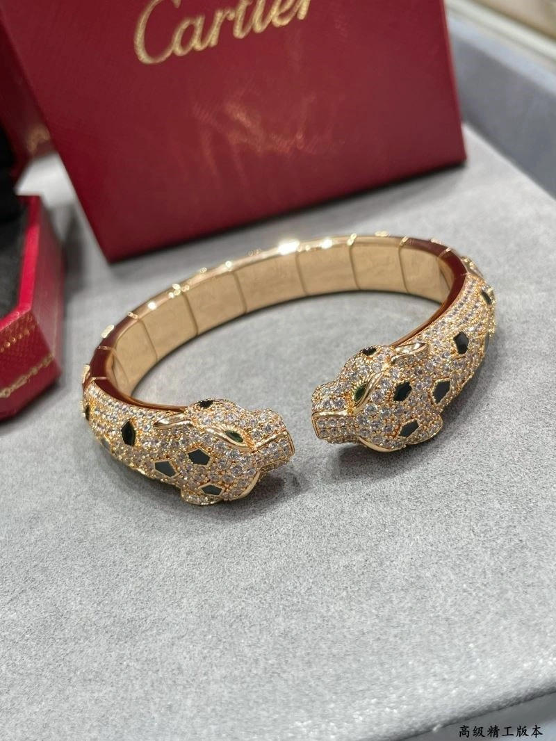 Low-cost Cartier Bracelets