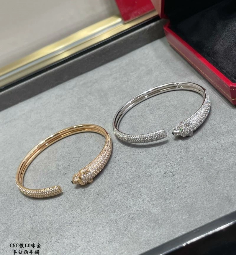 Accurate model Cartier Bracelets