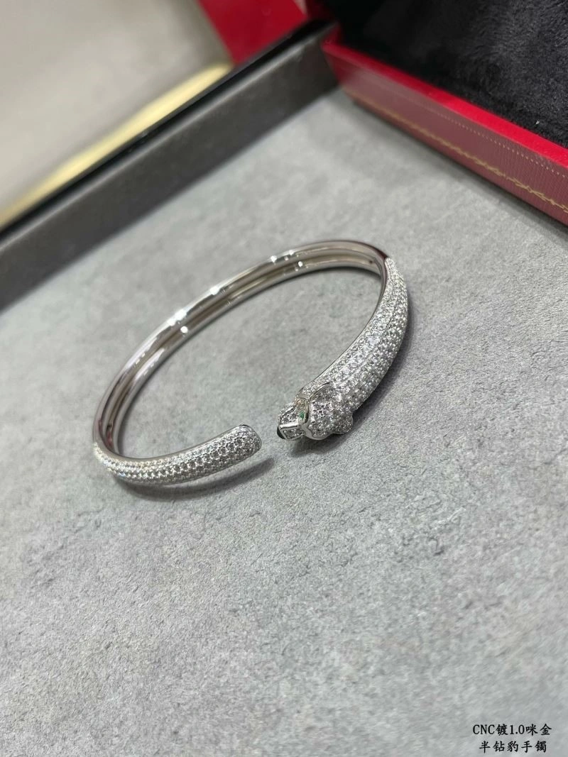 Accurate model Cartier Bracelets