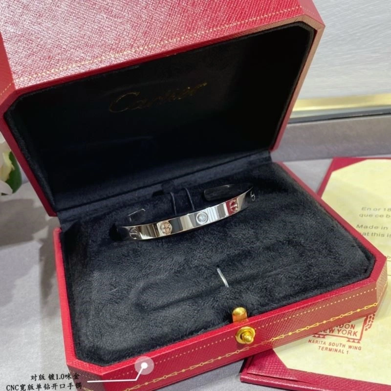Brand-authenticated Cartier Bracelets