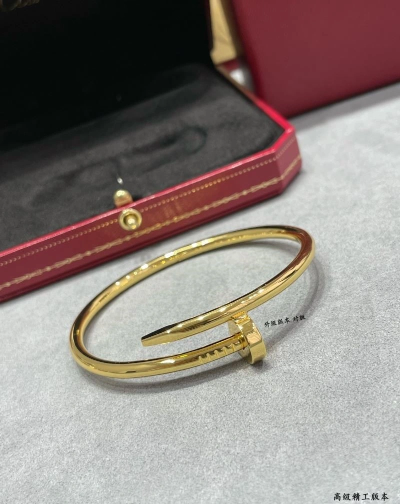 Accurate model Cartier Bracelets