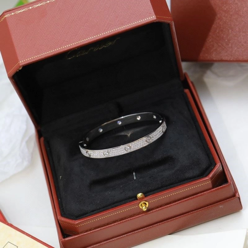 Discounted Cartier Bracelets