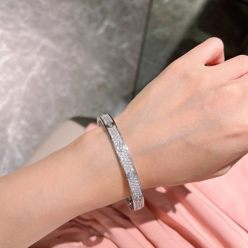 Discounted Cartier Bracelets