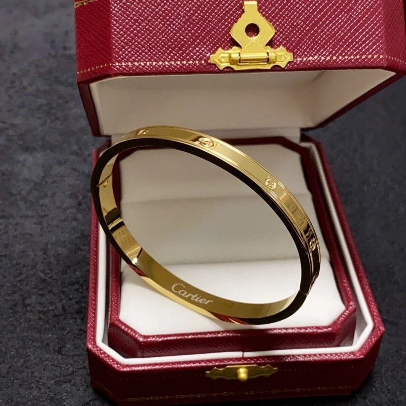 Cut-rate Cartier Bracelets