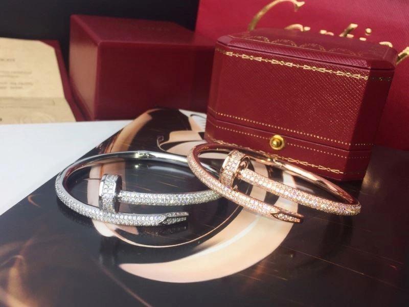 Precise copy Cartier Bracelets
