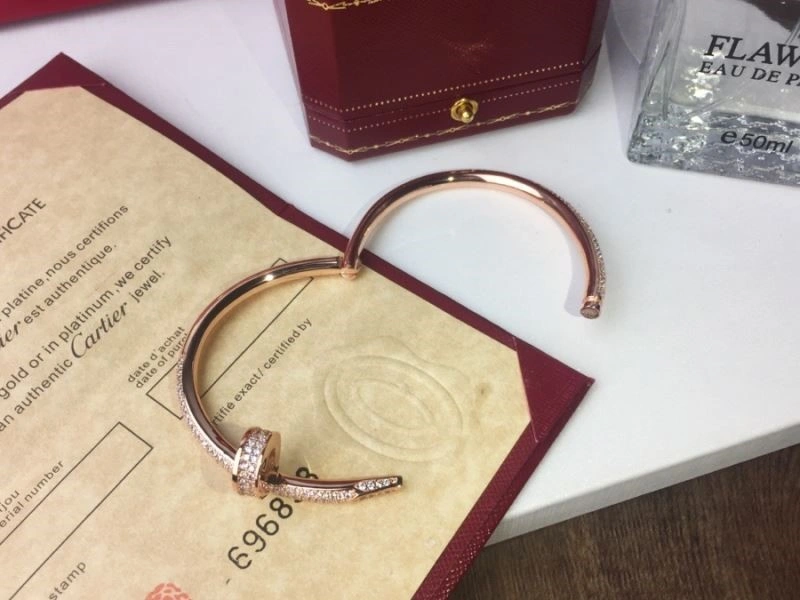 Precise copy Cartier Bracelets