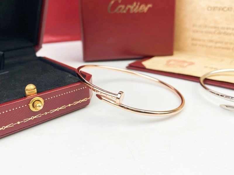 Exact replica Cartier Bracelets
