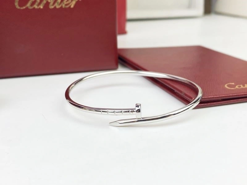 Exact replica Cartier Bracelets