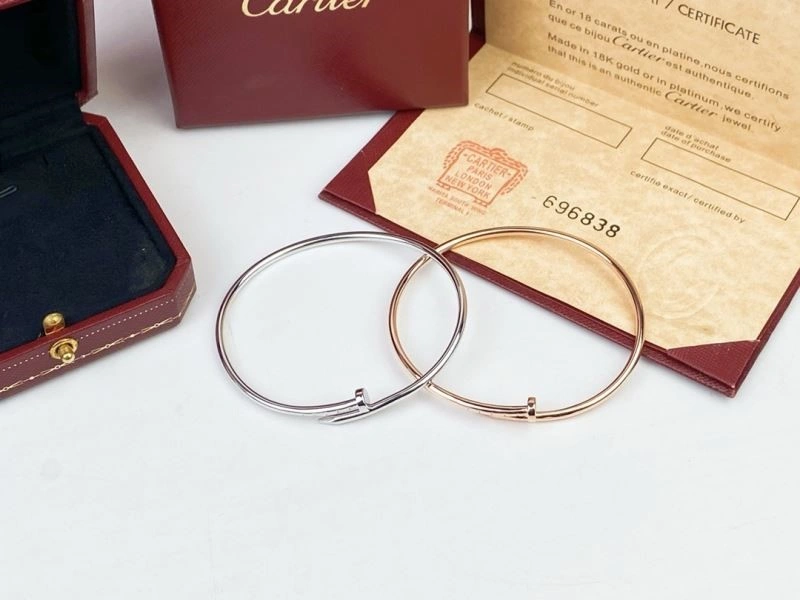 Exact replica Cartier Bracelets