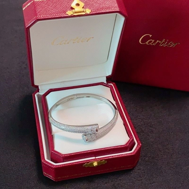Precise copy Cartier Bracelets