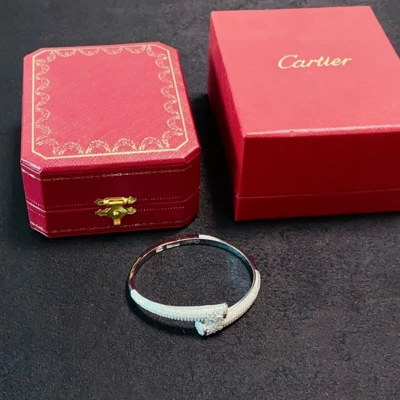Precise copy Cartier Bracelets