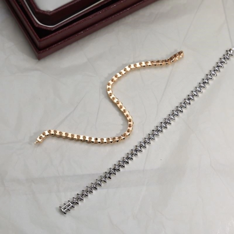 Accurate model Cartier Bracelets