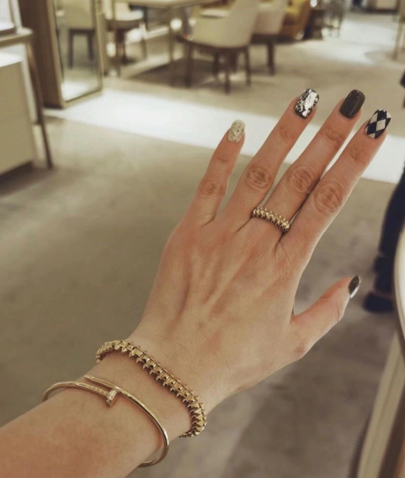Accurate model Cartier Bracelets