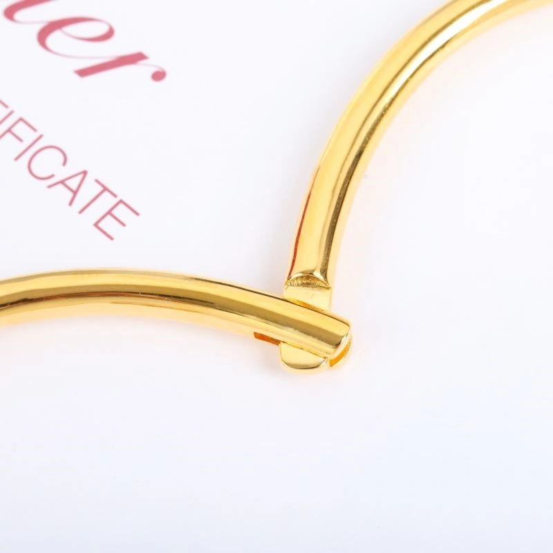Low-cost Cartier Bracelets