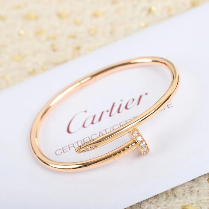 High accuracy Cartier Bracelets
