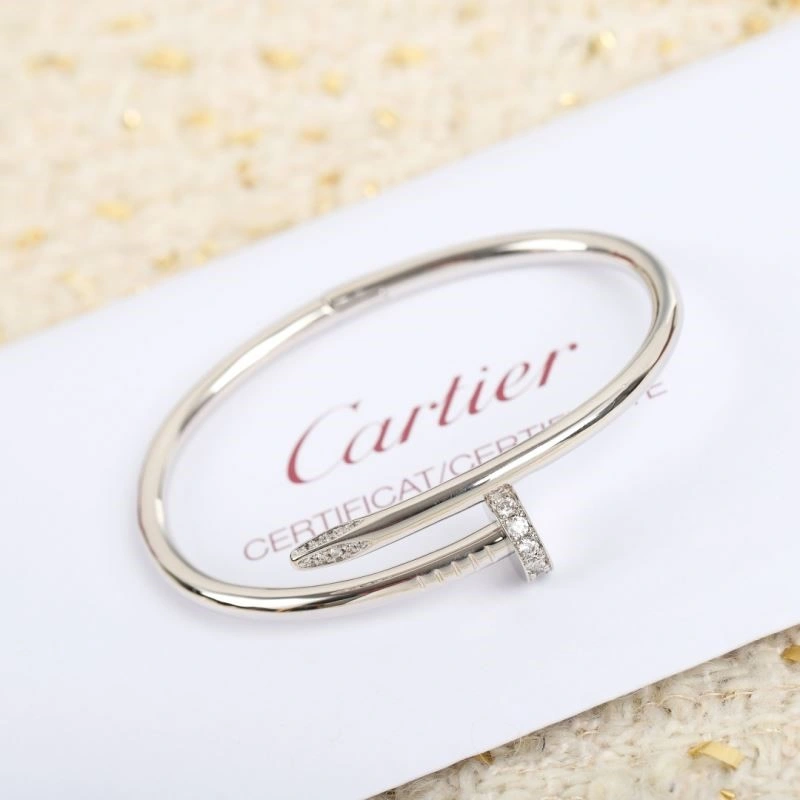 High accuracy Cartier Bracelets