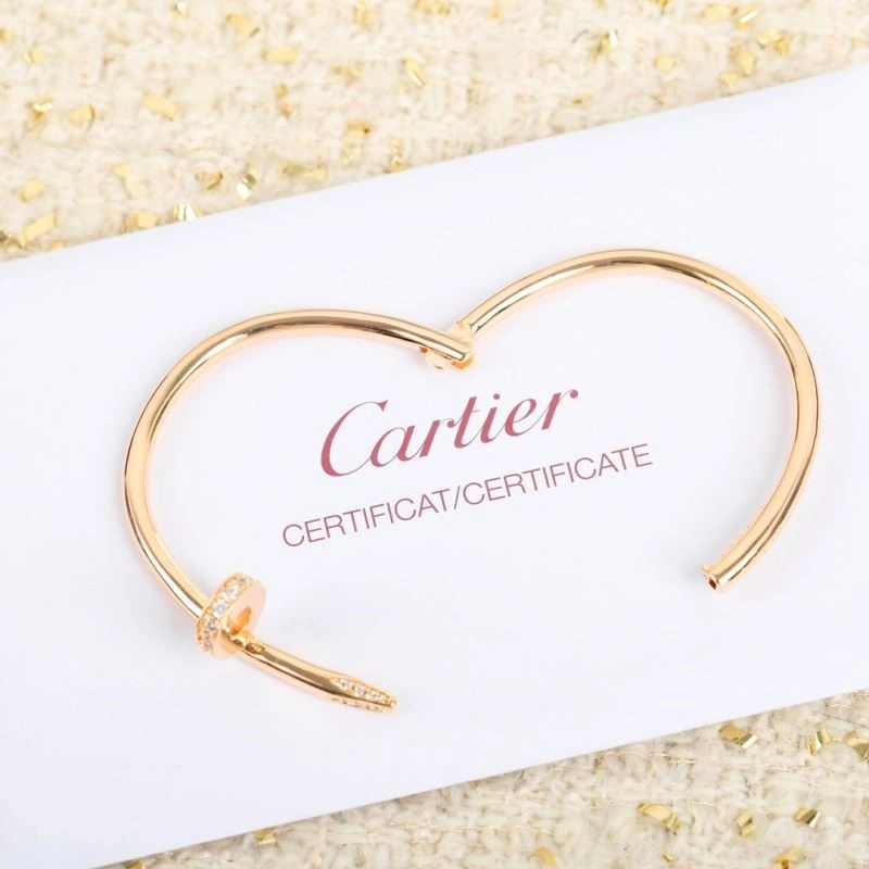 High accuracy Cartier Bracelets