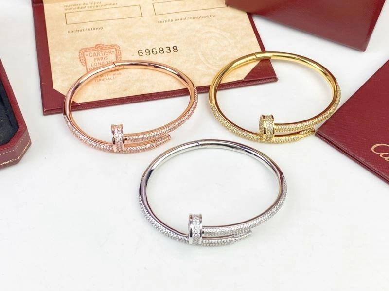 1:1 copy Cartier Bracelets