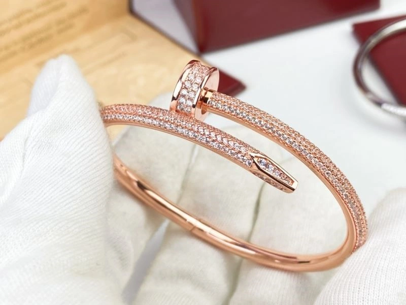 1:1 copy Cartier Bracelets