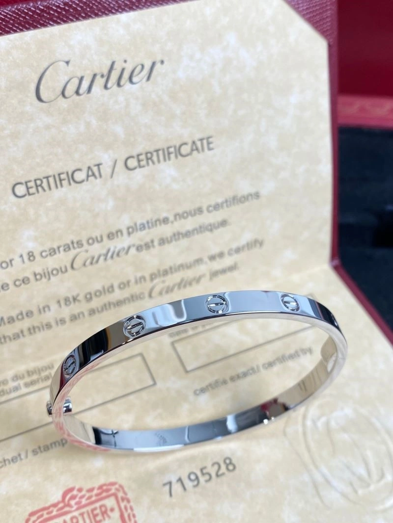 Inexpensive Cartier Bracelets