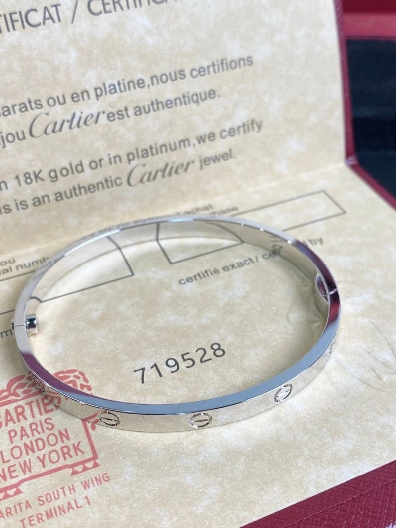 Inexpensive Cartier Bracelets