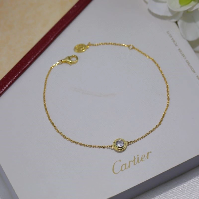 Low-cost Cartier Bracelets
