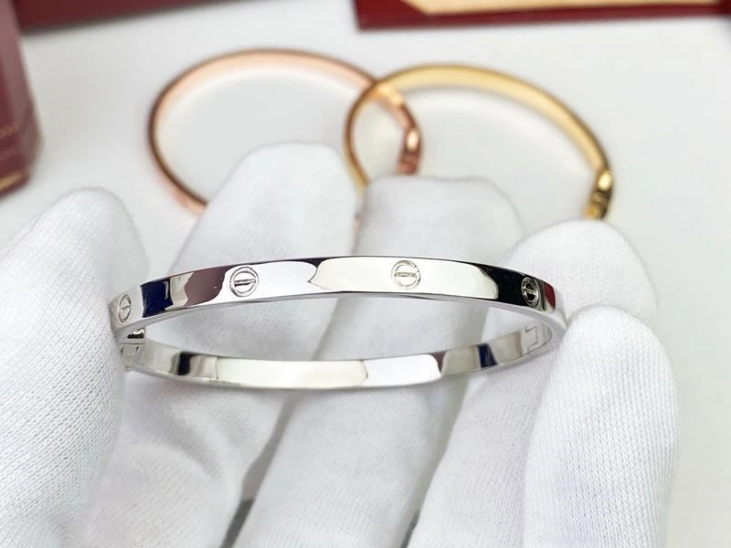 Perfect replica Cartier Bracelets