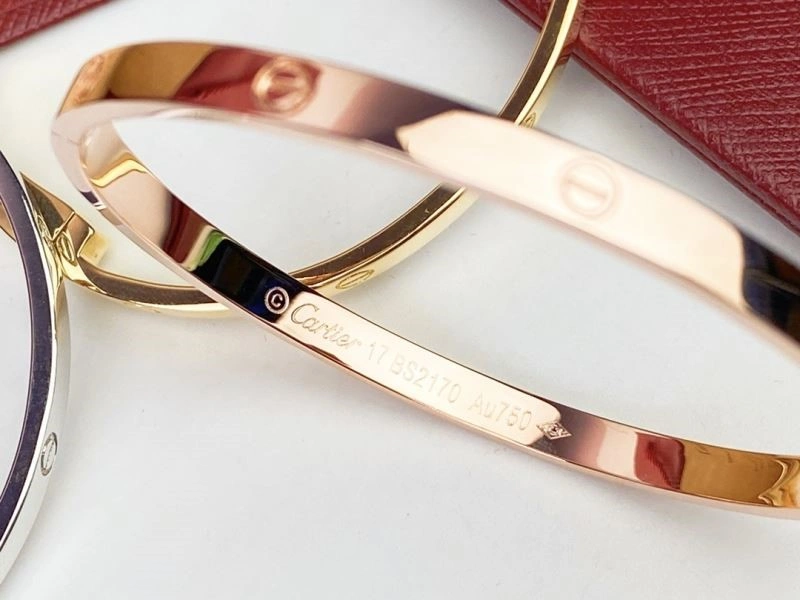Perfect replica Cartier Bracelets