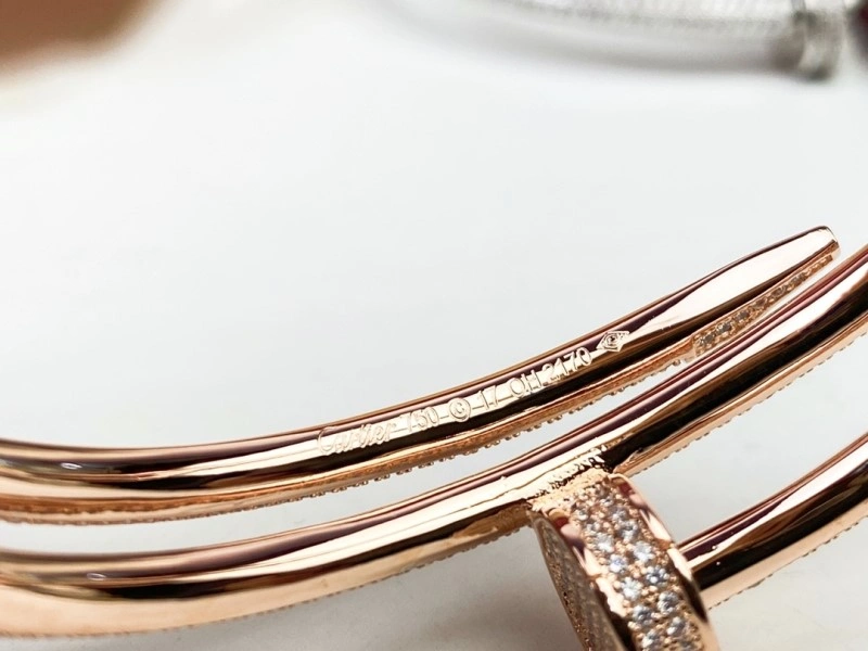 1:1 copy Cartier Bracelets