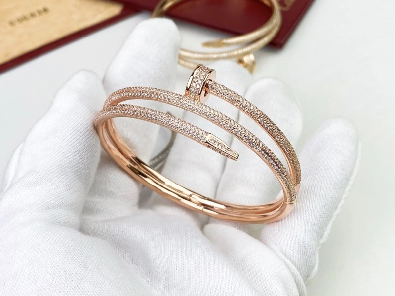 1:1 copy Cartier Bracelets
