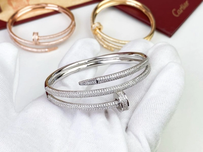 1:1 copy Cartier Bracelets