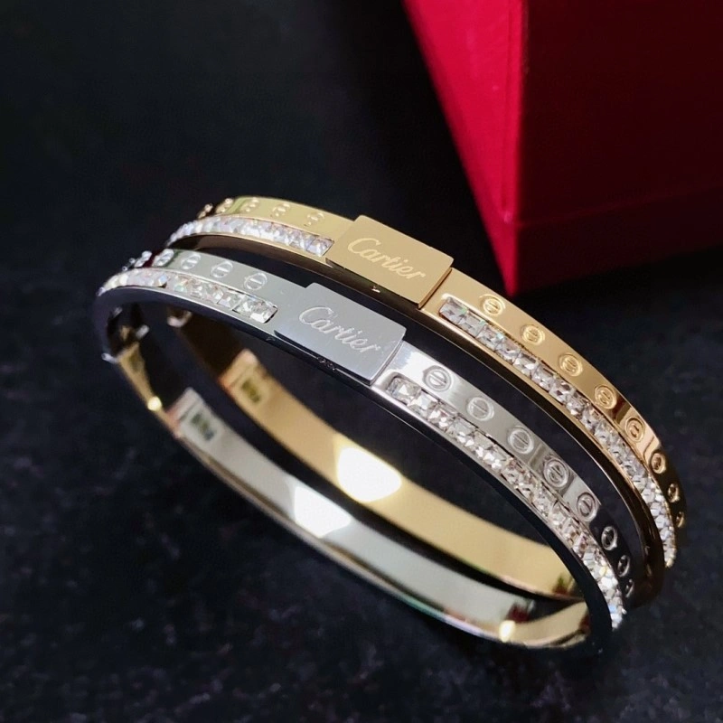 1:1 copy Cartier Bracelets