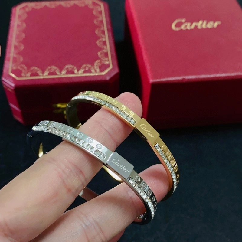 1:1 copy Cartier Bracelets