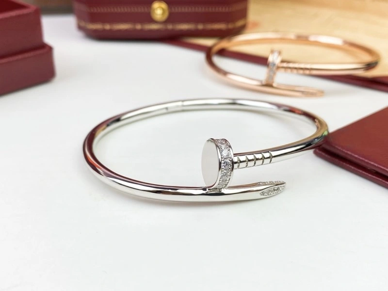 Cut-rate Cartier Bracelets