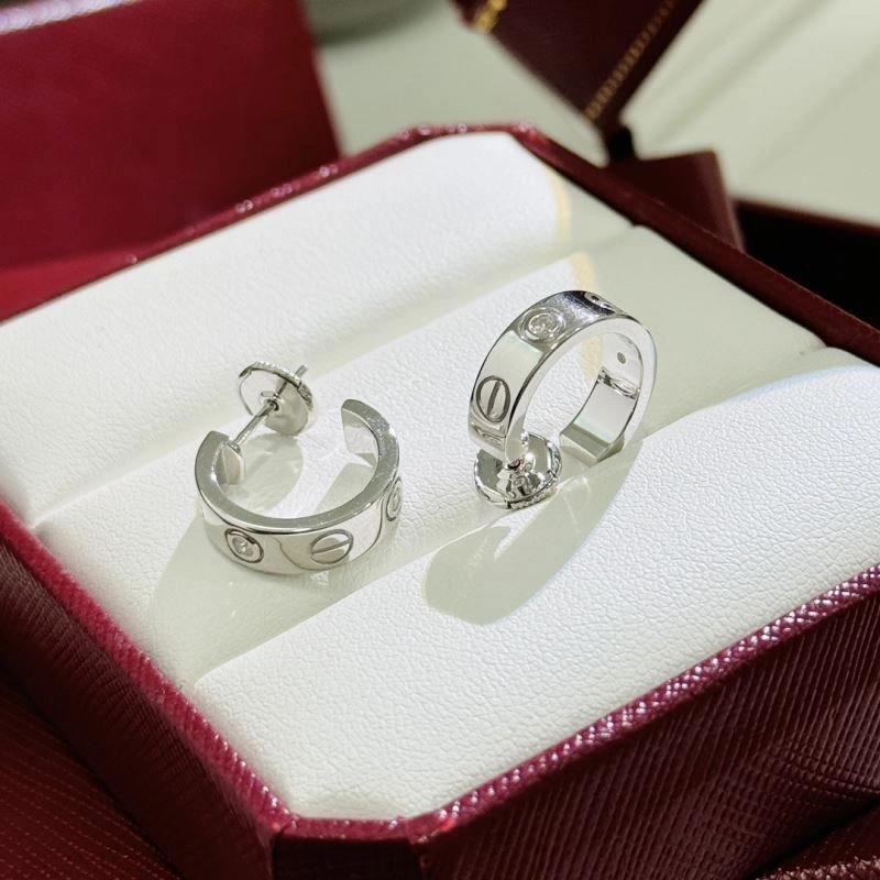 High accuracy Cartier Earrings