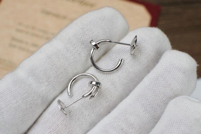 Accurate model Cartier Earrings