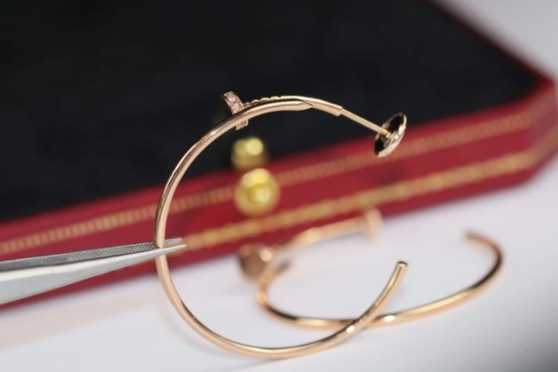 Accurate model Cartier Earrings