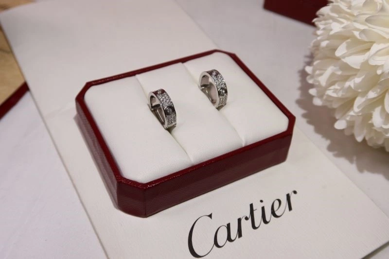 Low-cost Cartier Earrings