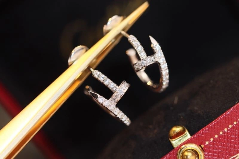 Low-cost Cartier Earrings