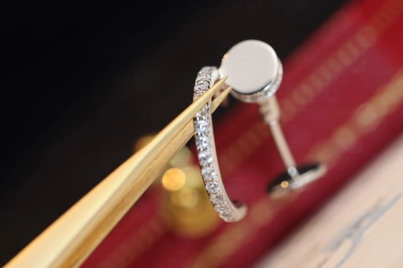 Low-cost Cartier Earrings