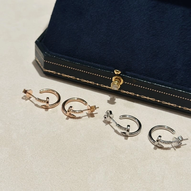 Top match Cartier Earrings