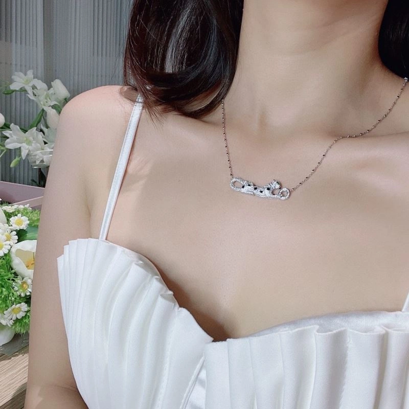 Perfect replica Cartier Necklaces