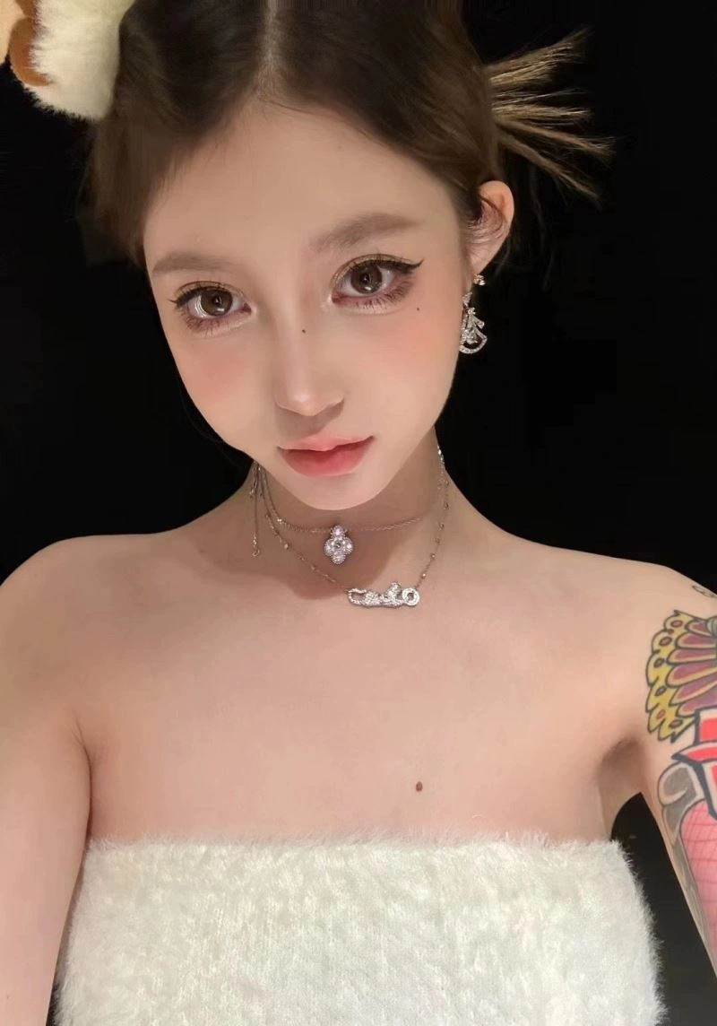 Perfect replica Cartier Necklaces