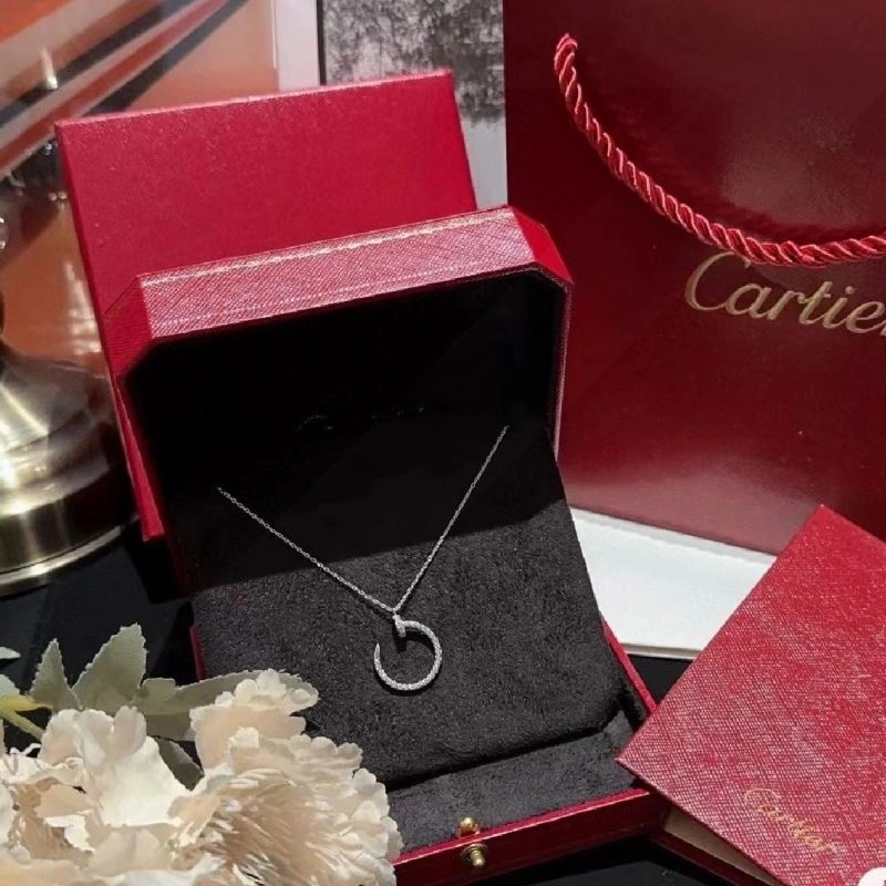 Accurate model Cartier Necklaces